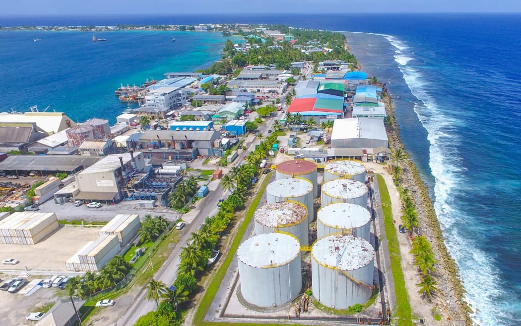Marshall Islands President Heine signs executive order to fix energy ...