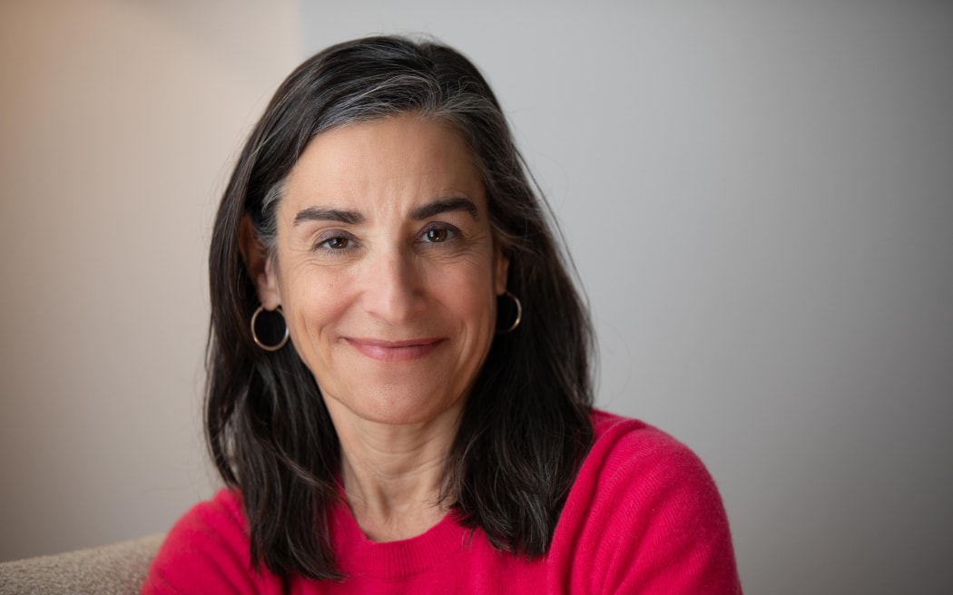 Lesley Alderman: The stories helping women drink less alcohol | RNZ