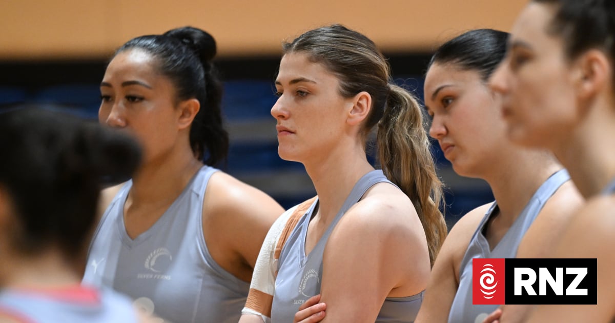 Inside the Silver Ferns camp as coaching controversy continues to echo ...