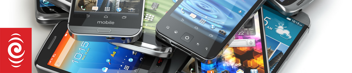 Goodbye Phone, Hello World with Paul Greenberg | RNZ