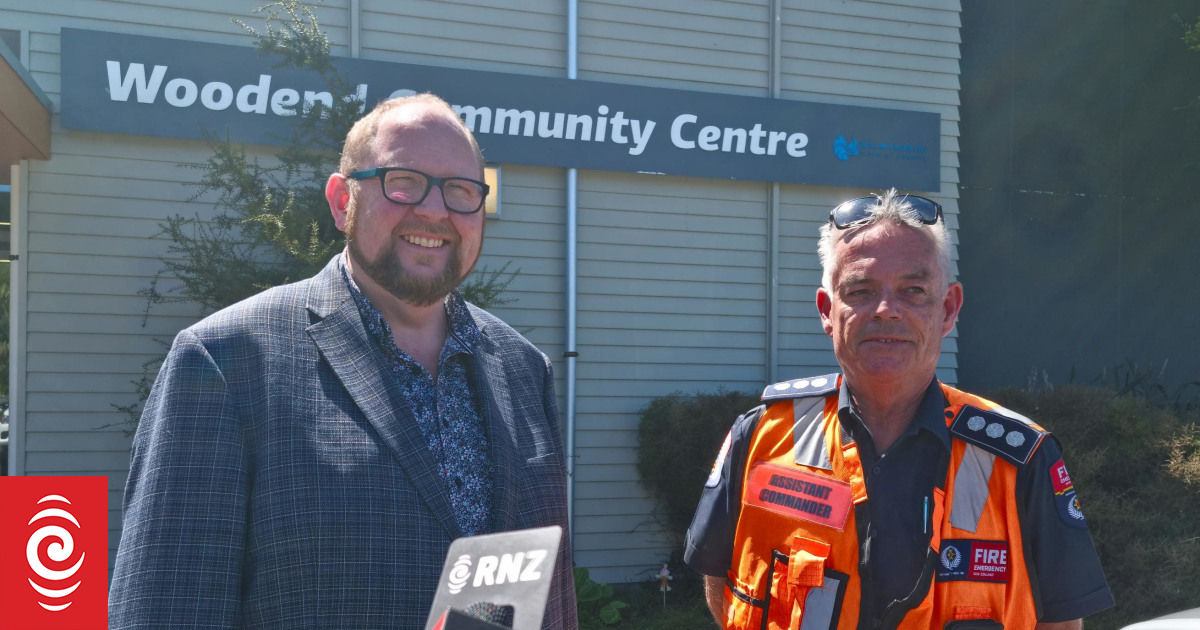 Waimakariri Mayor Dan Gordon on the fire | RNZ