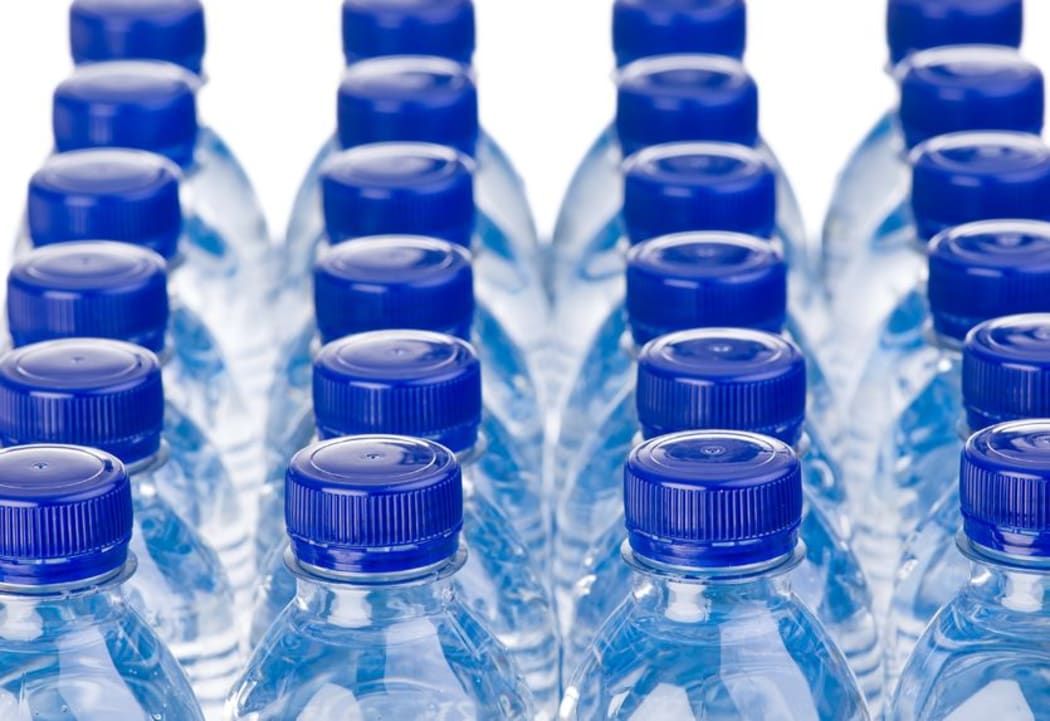 Commercial use of water - who pays? | RNZ News