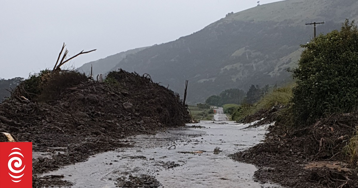 Canterbury Bays cut off as torrential rain causes flooding damage | RNZ ...