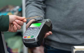 Check before you tap: Consumer warning over PayWave surcharges | RNZ News