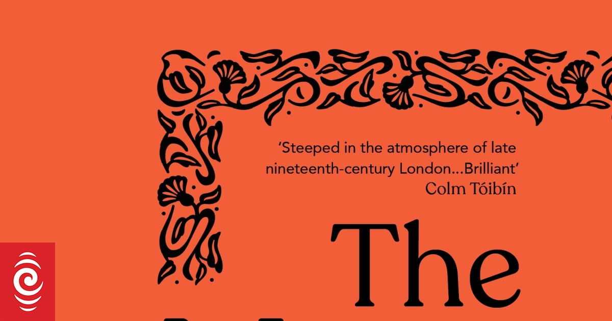Book review: The New Life by Tom Crewe | RNZ