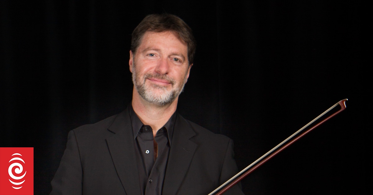 Voila Viola! - Tim Deighton & the DSO | RNZ