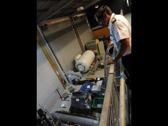 RNZ Navy Operational Dive Team | A Gallery from Extreme Diving in New ...