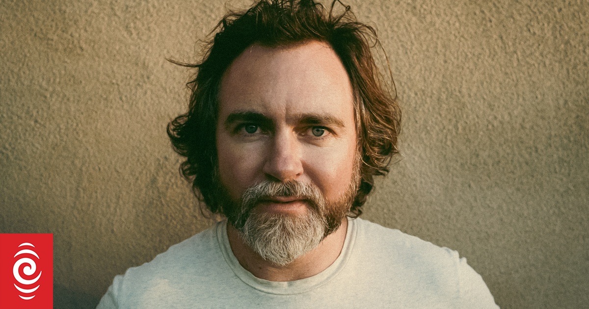 Liam Finn will join Pearl Jam and Pixies for New Zealand shows | RNZ News