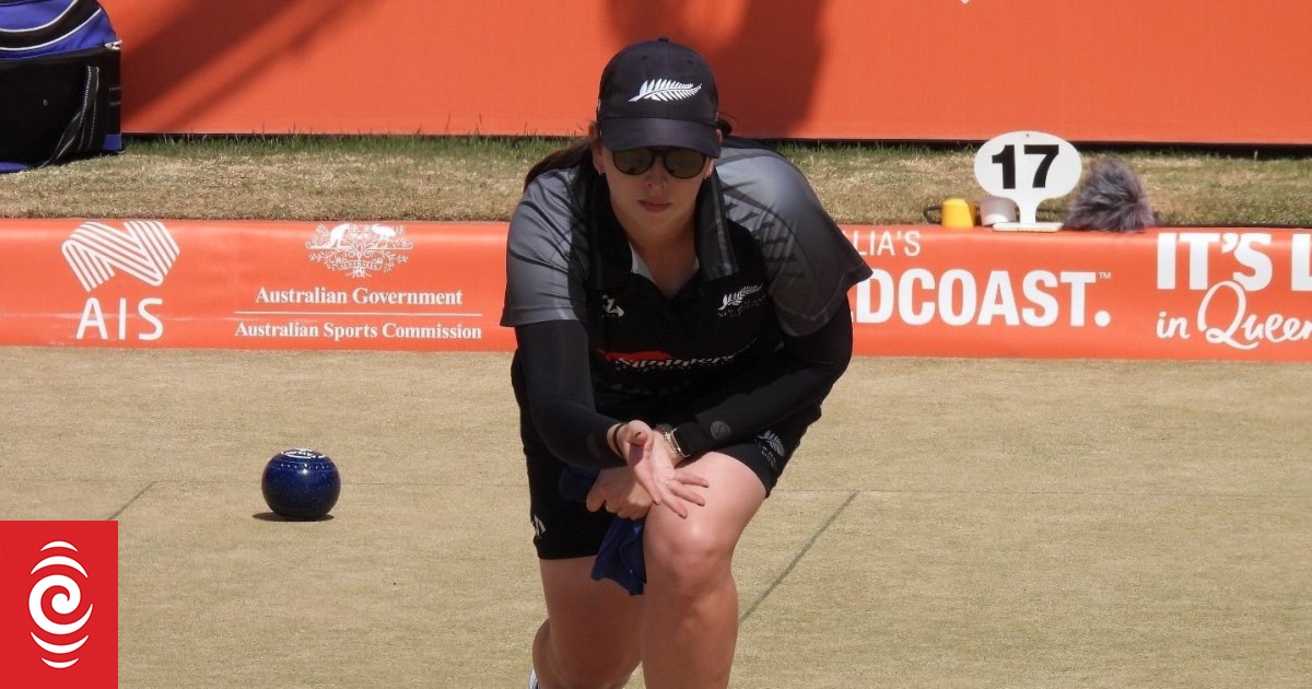 Bruce wins dramatic world bowls championships gold | RNZ News