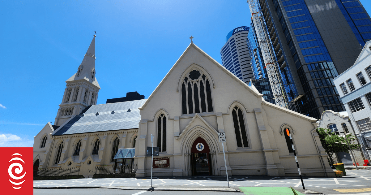 St Patrick's Cathedral to conduct 350 baptisms on Easter Sunday ...