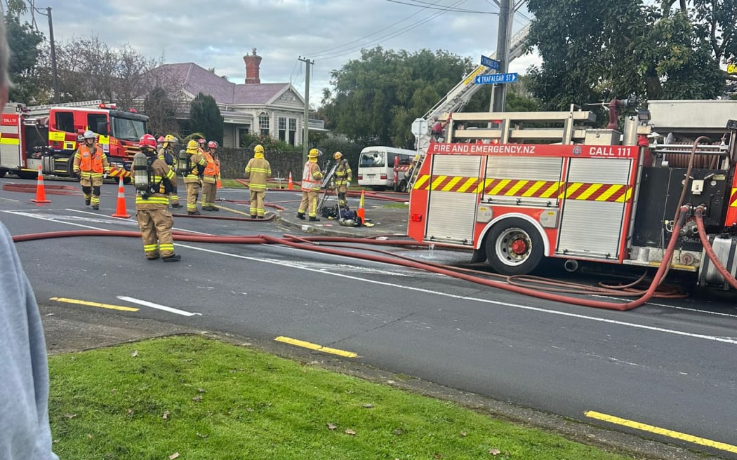 Person killed as fire tears through home in Auckland's Onehunga | RNZ News