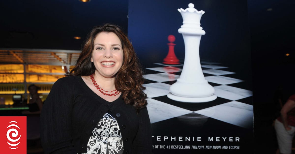 Twilight at 20: how Stephenie Meyer’s vampire saga changed young adult ...