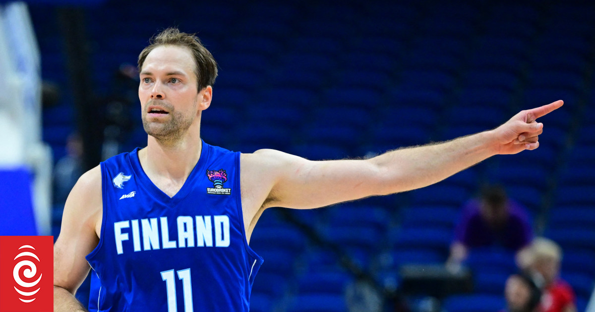 Promising Finn named as Breakers new coach | RNZ News