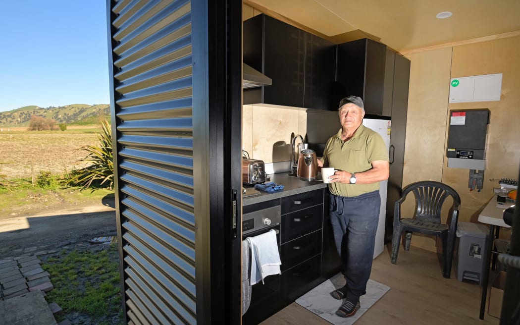 Cyclone-affected Gisborne resident returns home, months on | RNZ News