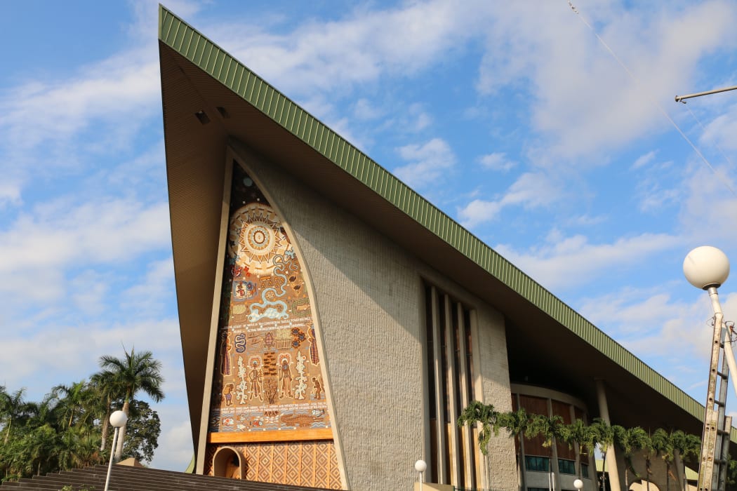Extra police in PNG capital for parliament sitting | RNZ News