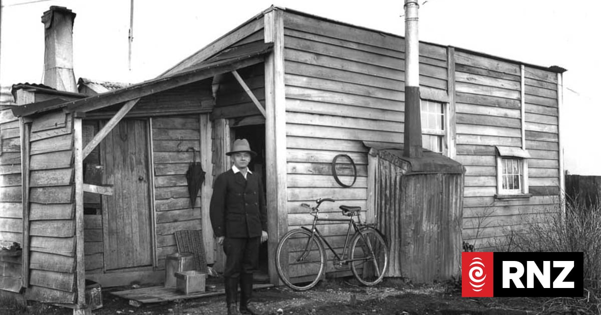 Restoration of gold mining cottage creates unique challenges | RNZ