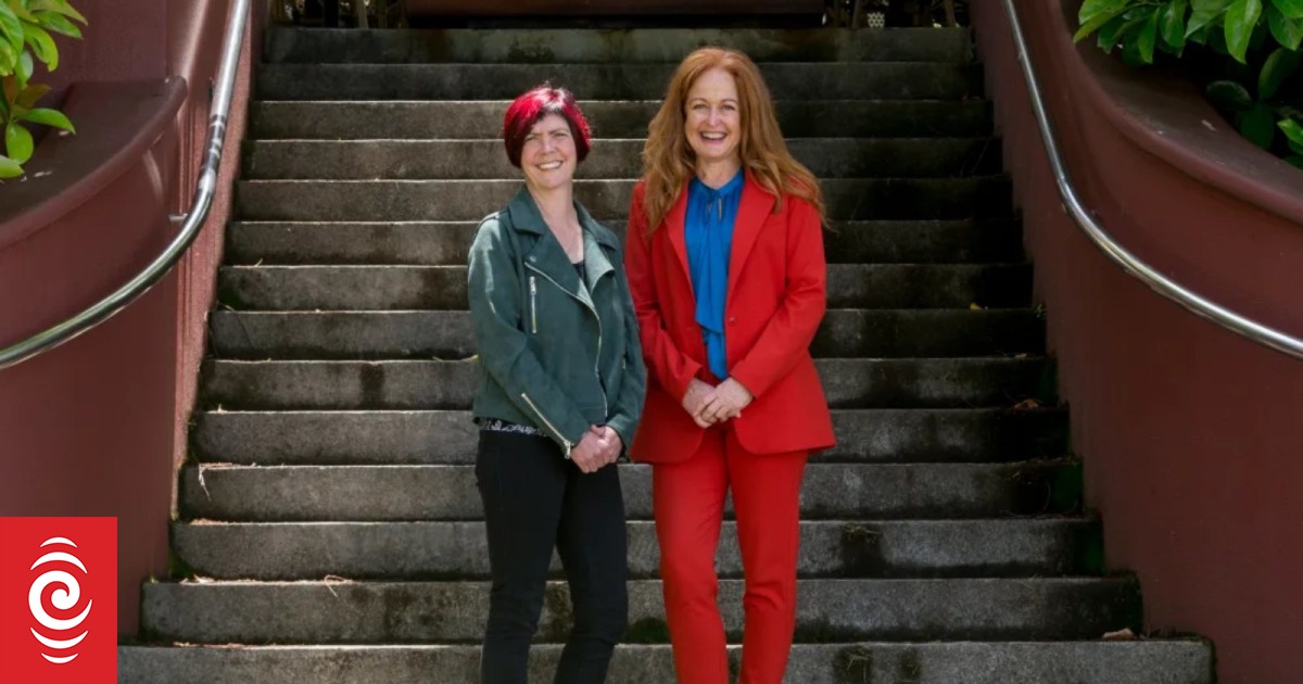 NZ Avocado chief executive Jen Scoular quits | RNZ News