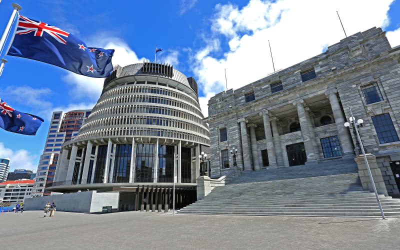Euthanasia bill passes second reading in Parliament | RNZ
