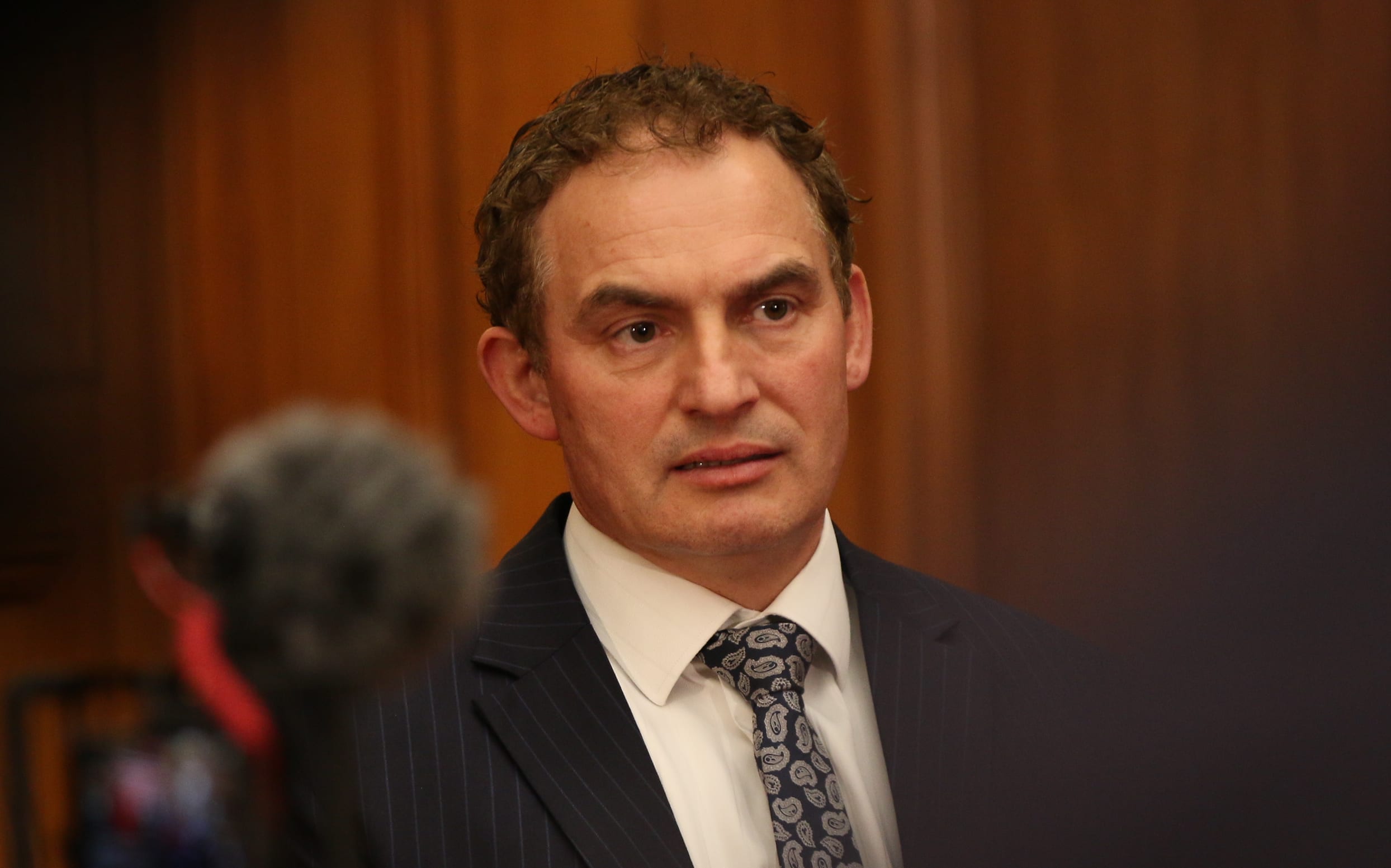 Police Minister Stuart Nash: Adding 1800 police 'achievable' | RNZ News