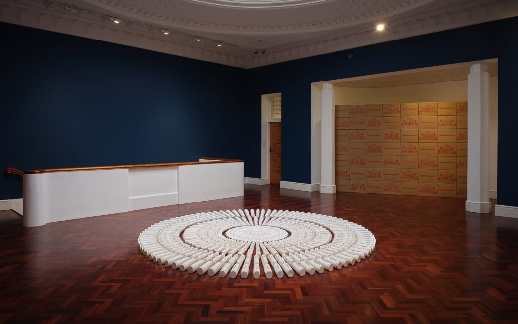 Making visible the relationship between hard labour and the Pacific ...