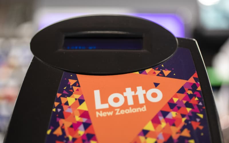 Three players share record must-win $55m Lotto prize | RNZ