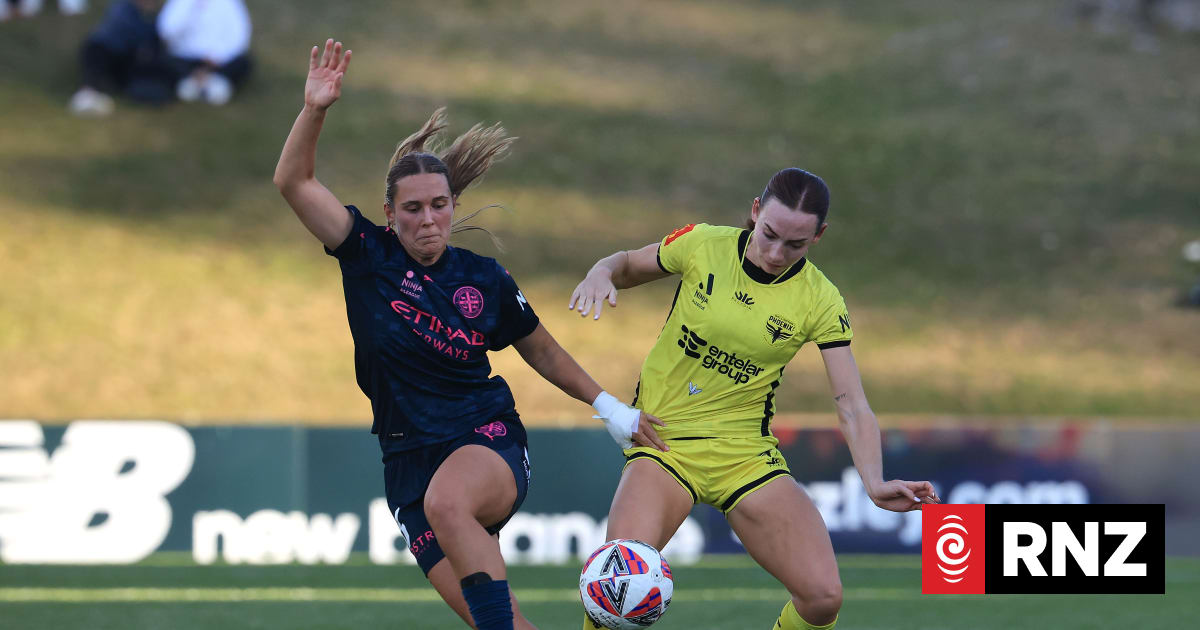 A-League women: Wellington Phoenix players happy but fans stay away | RNZ