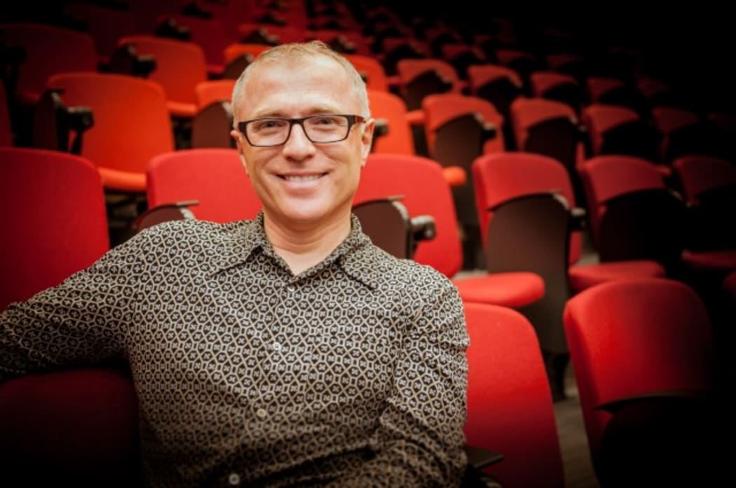 Professor Michael Baker answers your Covid-19 questions | RNZ