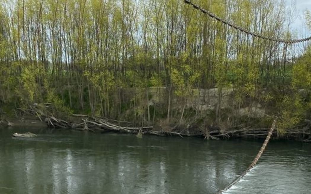 Future of historic Manawatū bridge that collapsed uncertain | RNZ News