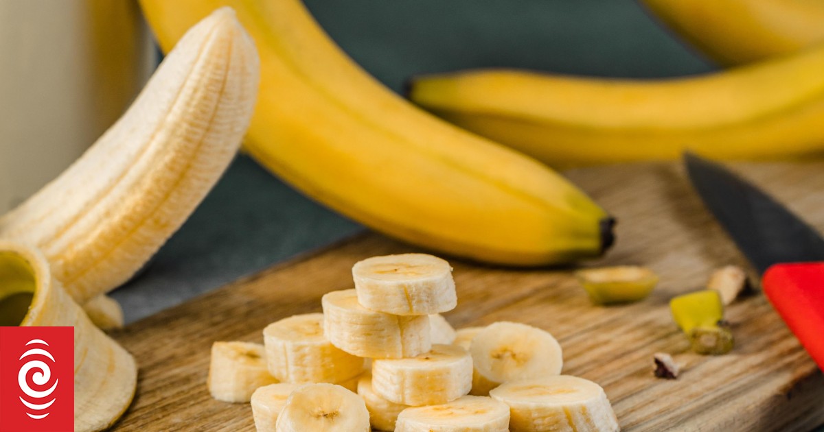 Fruit and Vege Report with Glenn Forsyth | RNZ