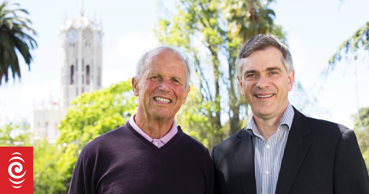 Auckland professors win top science prize | RNZ News