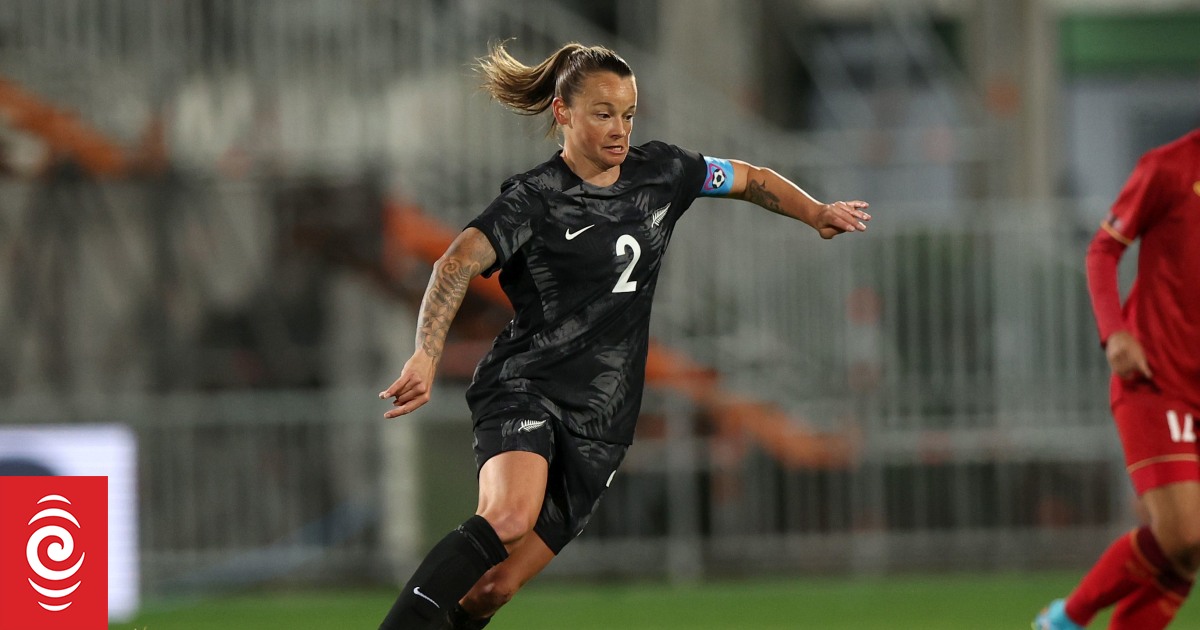 Football Ferns aiming for international contracts | RNZ