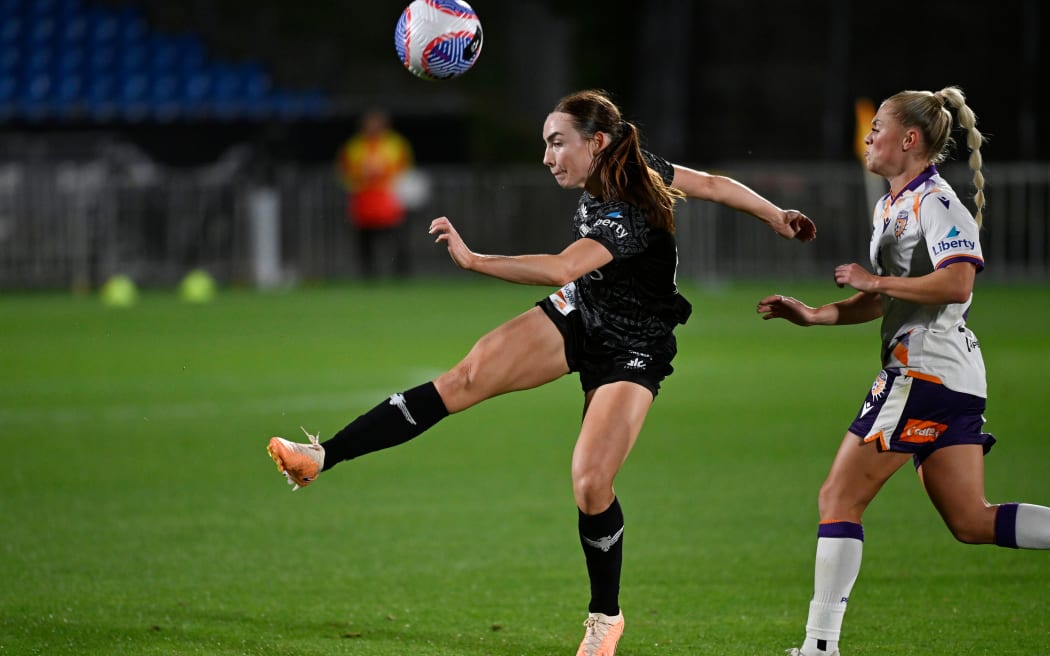 Barbarouses, Barry sweep Phoenix season awards | RNZ News