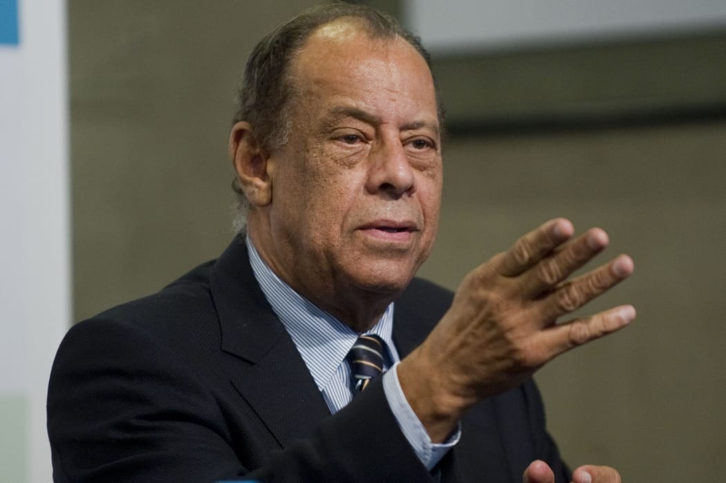 Carlos Alberto dies following heart attack | RNZ News
