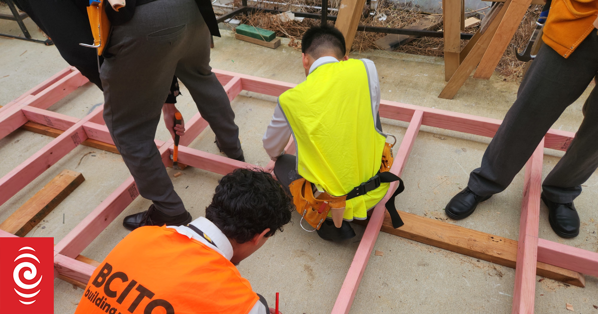 Teens planning to go into trades deserve better deal from school system ...