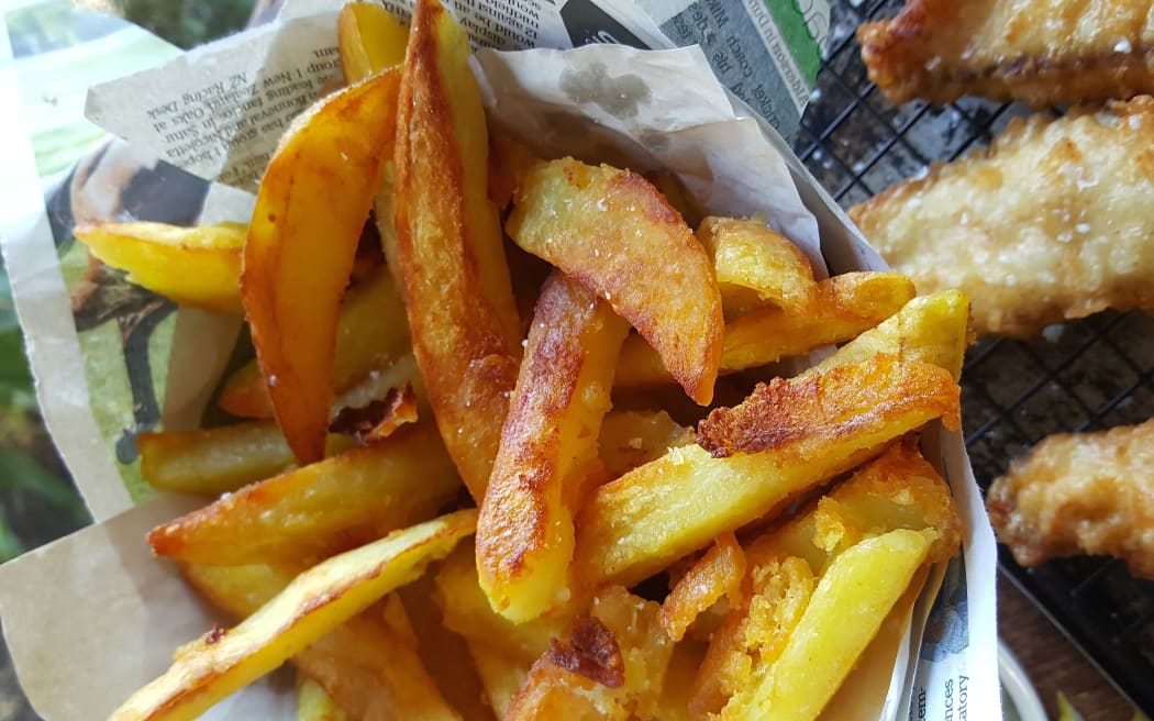 Julie Biuso's best ever fish and chips | RNZ Recipes