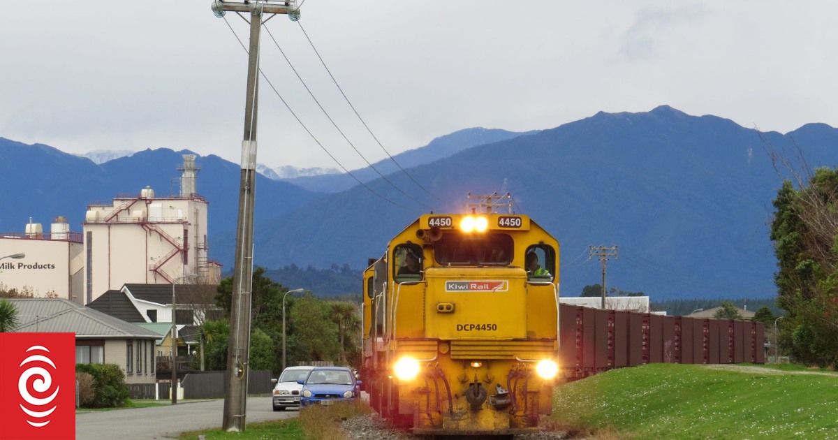 Inland port at Mosgiel receives $8m government investment | RNZ News