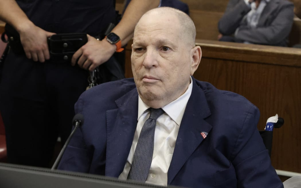 Harvey Weinstein's third New York rape trial ends in mistrial | RNZ News