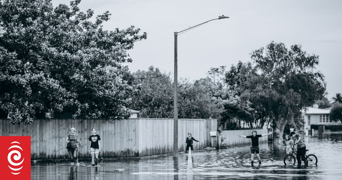 Napier flooding in photos | RNZ News
