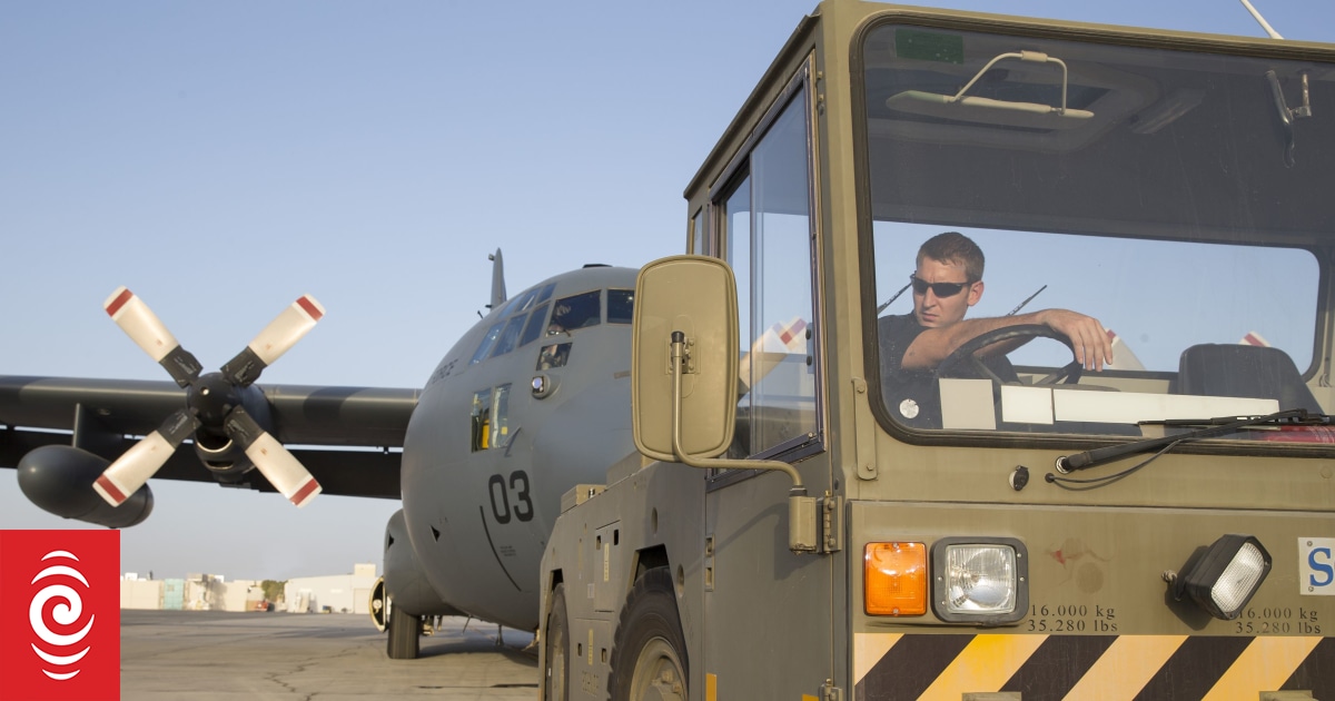 NZDF flying Middle-East air missions in high temps | RNZ News