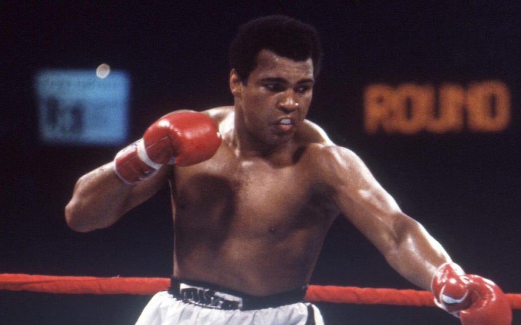 Nico Ali Walsh, grandson of Muhammad Ali, wins pro fight debut | RNZ News