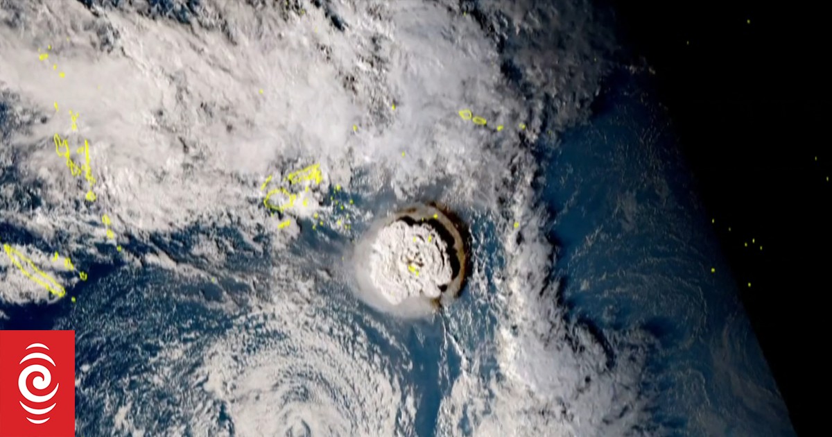 Tonga eruption likely the world's largest in 30 years - scientist | RNZ ...