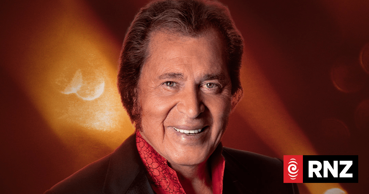 Still Rocking at 90: Engelbert Humperdinck | RNZ