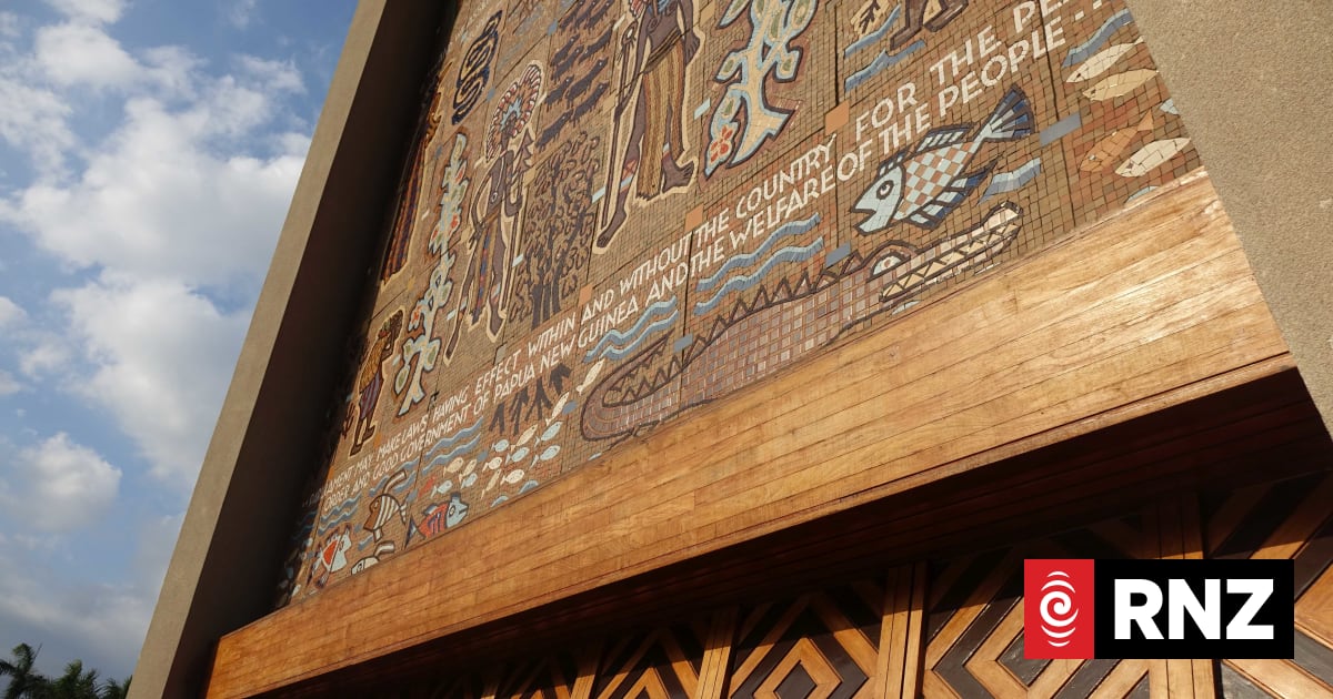 PNG health and education suffer in Budget - economist | RNZ