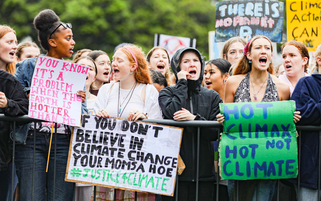 Veteran climate scientist Michael Oppenheimer on activist soup-throwers ...