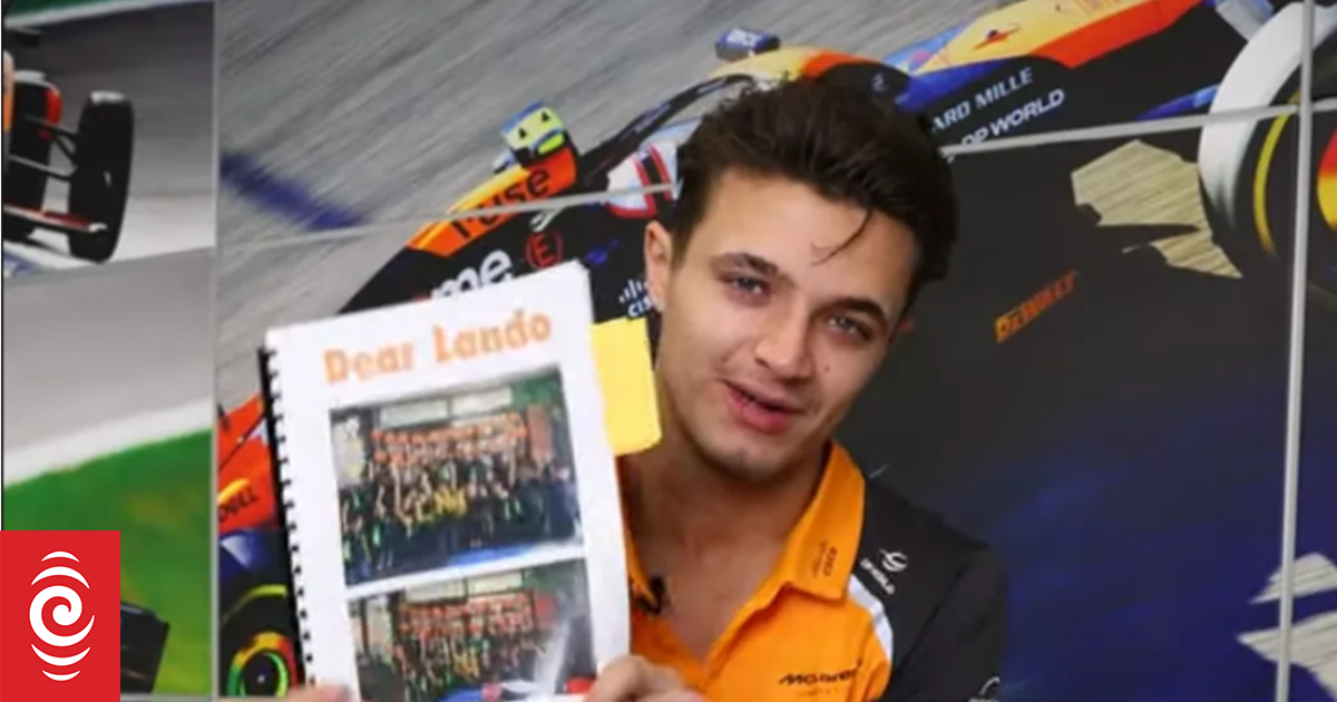 F1: Lando Norris responds to Timaru school's book of kindness | RNZ News