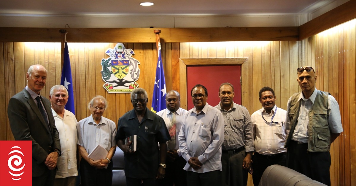 Experts meet over new Solomons constitution | RNZ News