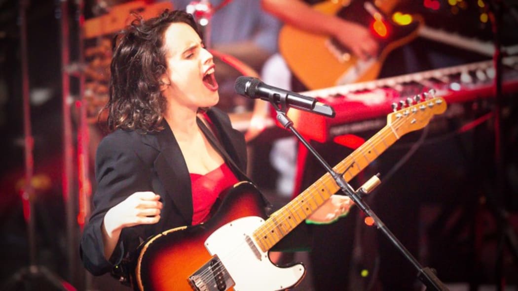 Hunter by Anna Calvi | RNZ