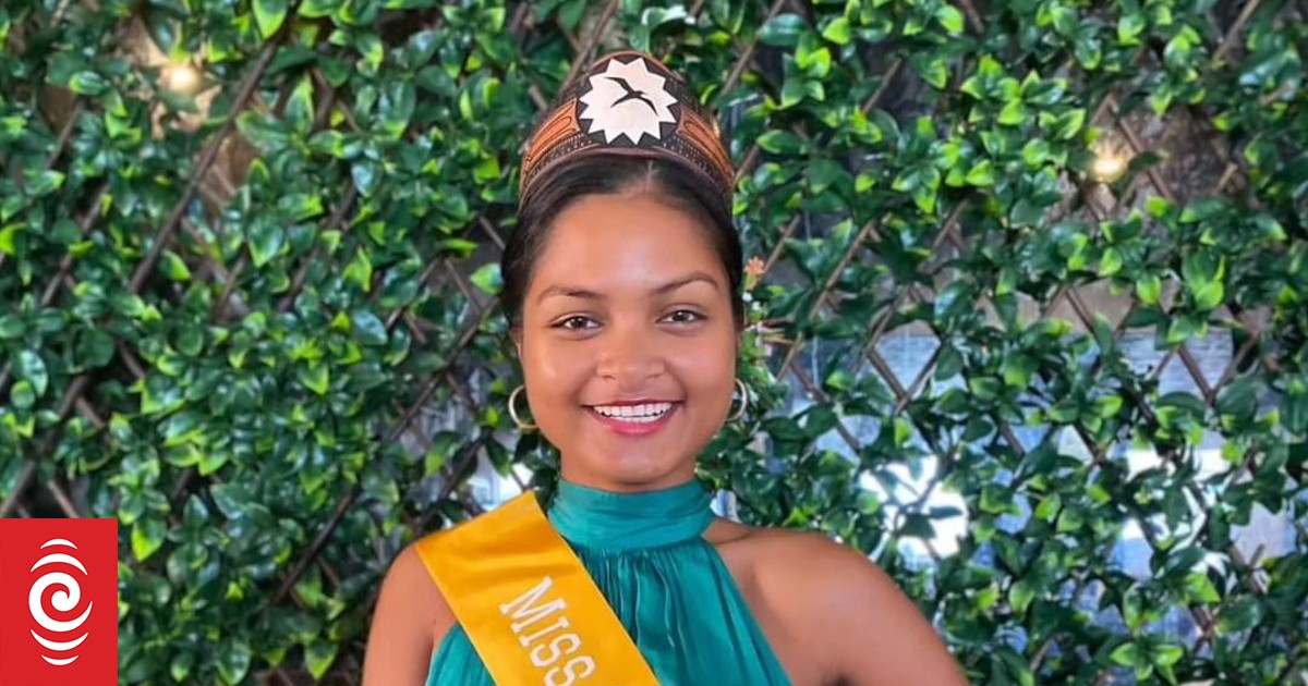 Nauru crowns new beauty pageant winner | RNZ