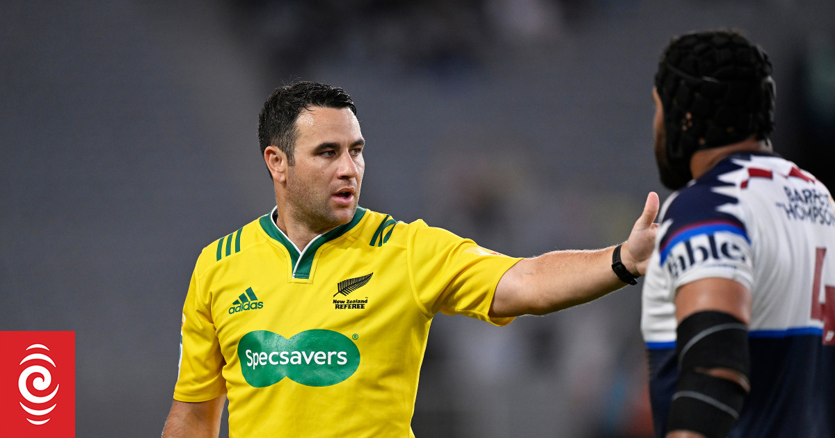 Top referee explains calls: 'You don’t always get the pretty games ...