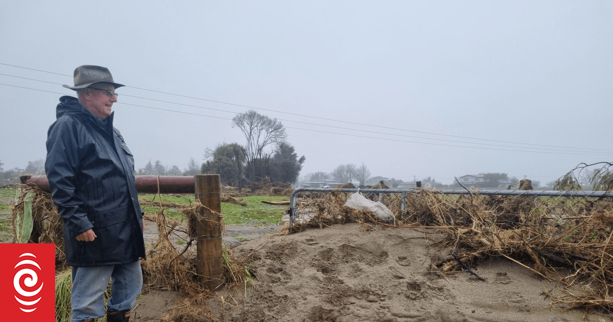 Tasman residents should delay disposing of silt to avoid spreading ...